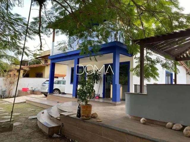 Casa / Sobrado para Venda em Cabo Frio/RJ Dunas do Peró 5 Quartos