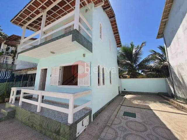 Casa / Sobrado para Venda em Cabo Frio/RJ Foguete 2 Quartos