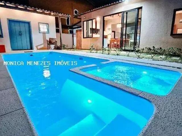 Casa / Sobrado para Venda em Cabo Frio/RJ Foguete 3 Quartos