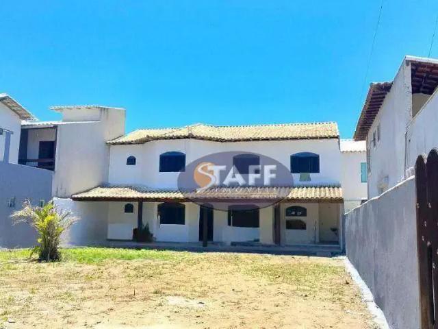 Casa / Sobrado para Venda em Cabo Frio/RJ Foguete 3 Quartos