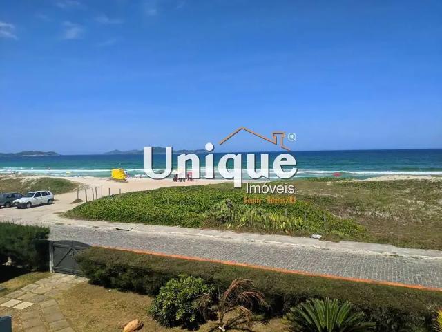 Casa / Sobrado para Venda em Cabo Frio/RJ Foguete 3 Quartos