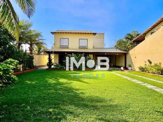 Casa / Sobrado para Venda em Cabo Frio/RJ Foguete 3 Quartos