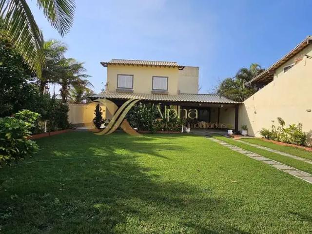 Casa / Sobrado para Venda em Cabo Frio/RJ Foguete 3 Quartos