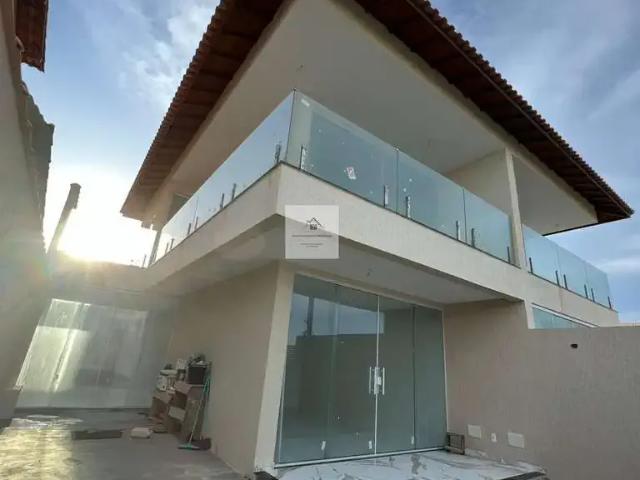 Casa / Sobrado para Venda em Cabo Frio/RJ Foguete 4 Quartos