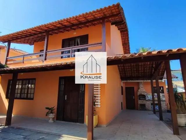 Casa / Sobrado para Venda em Cabo Frio/RJ Foguete 4 Quartos