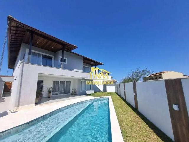 Casa / Sobrado para Venda em Cabo Frio/RJ Foguete 4 Quartos