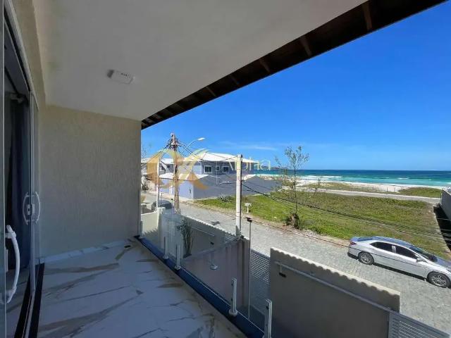 Casa / Sobrado para Venda em Cabo Frio/RJ Foguete 4 Quartos