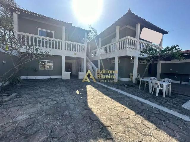 Casa / Sobrado para Venda em Cabo Frio/RJ Foguete 9 Quartos