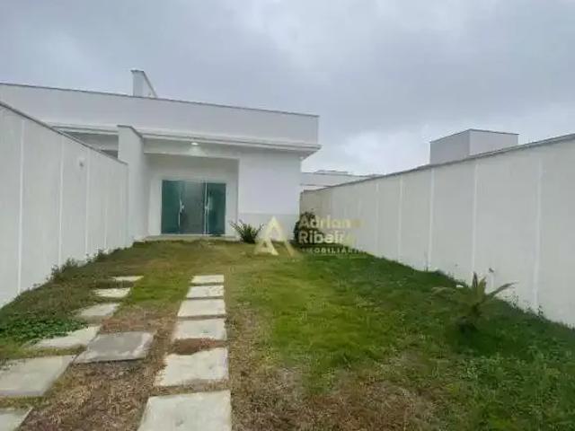 Casa / Sobrado para Venda em Cabo Frio/RJ Guriri 3 Quartos