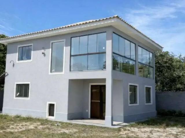 Casa / Sobrado para Venda em Cabo Frio/RJ Pontal do Peró 2 Quartos