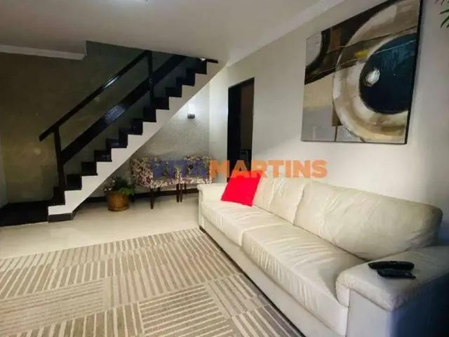 Casa / Sobrado para Venda em Cabo Frio/RJ Jardim Caiçara 3 Quartos