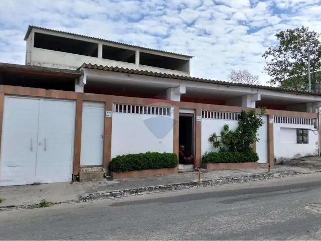 Casa / Sobrado para Venda em Cabo Frio/RJ Jardim Esperança 11 Quartos