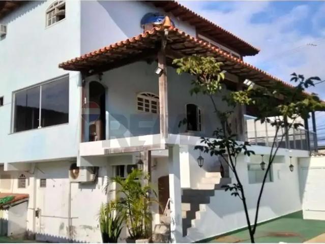 Casa / Sobrado para Venda em Cabo Frio/RJ Jardim Esperança 4 Quartos