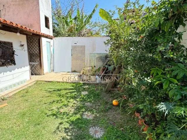 Casa / Sobrado para Venda em Cabo Frio/RJ Jardim Excelsior 3 Quartos