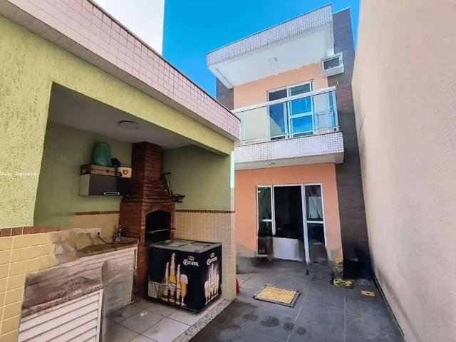 Casa / Sobrado para Venda em Cabo Frio/RJ Jardim Flamboyant 3 Quartos