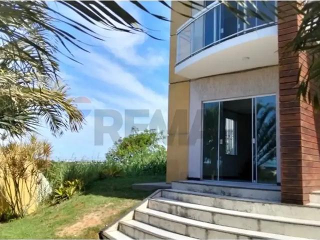 Casa / Sobrado para Venda em Cabo Frio/RJ Jardim Peró 2 Quartos
