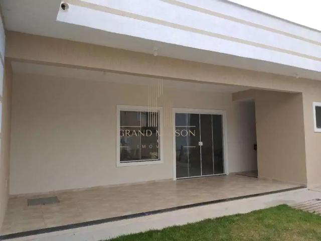 Casa / Sobrado para Venda em Cabo Frio/RJ Ogiva 4 Quartos