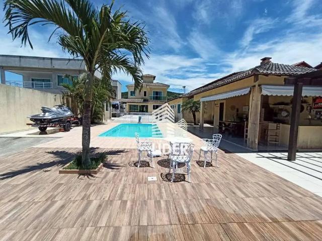 Casa / Sobrado para Venda em Cabo Frio/RJ Ogiva 5 Quartos