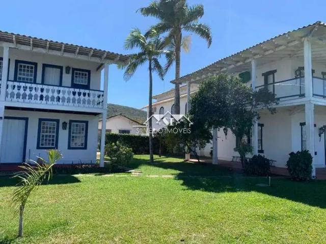 Casa / Sobrado para Venda em Cabo Frio/RJ Ogiva 5 Quartos