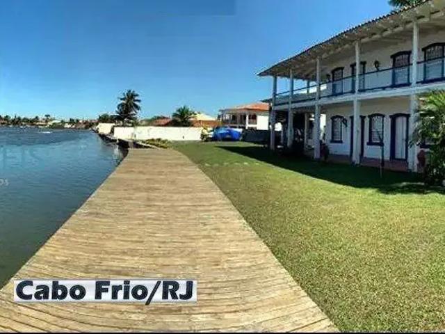 Casa / Sobrado para Venda em Cabo Frio/RJ Ogiva 7 Quartos