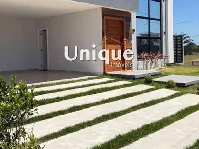 Casa / Sobrado para Venda em Cabo Frio/RJ Ogiva 3 Quartos