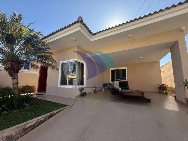 Casa / Sobrado para Venda em Cabo Frio/RJ Ogiva 3 Quartos