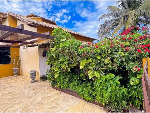 Casa / Sobrado para Venda em Cabo Frio/RJ Ogiva 3 Quartos