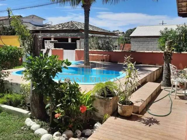 Casa / Sobrado para Venda em Cabo Frio/RJ Ogiva 3 Quartos