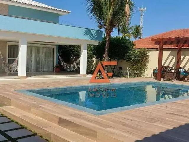 Casa / Sobrado para Venda em Cabo Frio/RJ Palmeiras 4 Quartos