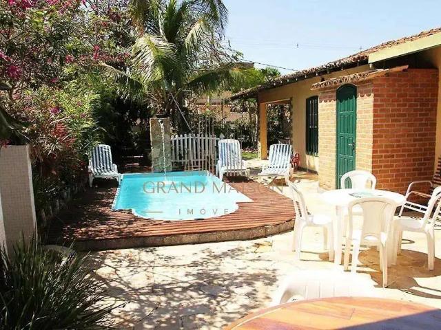 Casa / Sobrado para Venda em Cabo Frio/RJ Palmeiras 4 Quartos
