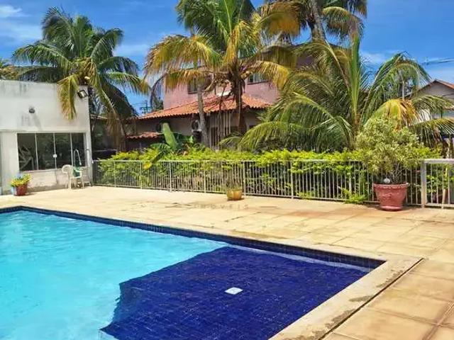 Casa / Sobrado para Venda em Cabo Frio/RJ Palmeiras 5 Quartos