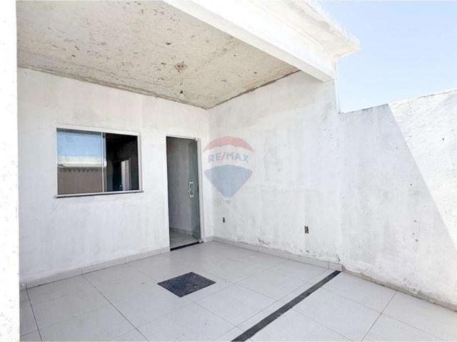 Casa / Sobrado para Venda em Cabo Frio/RJ Peró 2 Quartos