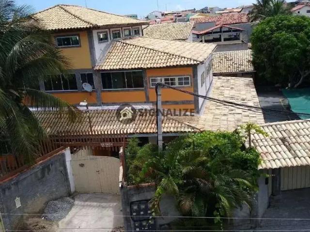 Casa / Sobrado para Venda em Cabo Frio/RJ Peró 12 Quartos