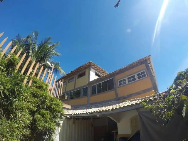 Casa / Sobrado para Venda em Cabo Frio/RJ Peró 12 Quartos