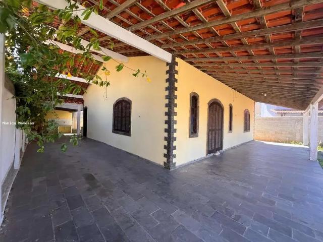 Casa / Sobrado para Venda em Cabo Frio/RJ Peró 2 Quartos