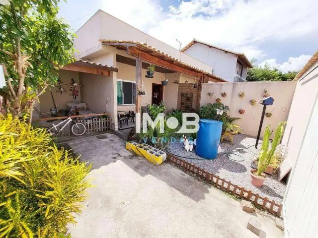 Casa / Sobrado para Venda em Cabo Frio/RJ Peró 2 Quartos