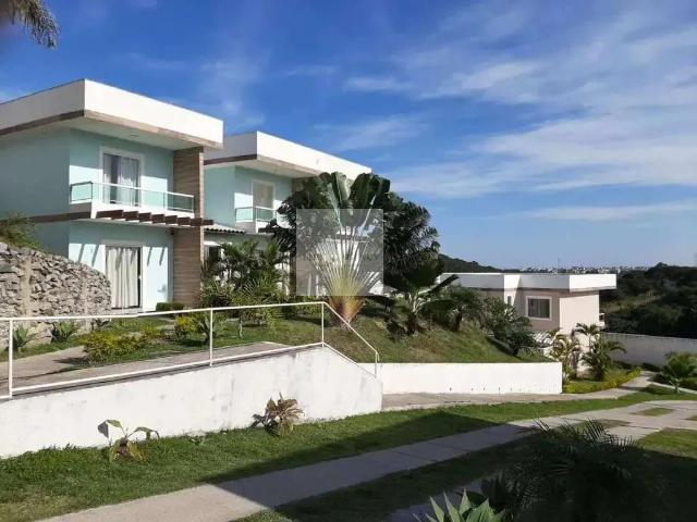 Casa / Sobrado para Venda em Cabo Frio/RJ Peró 3 Quartos