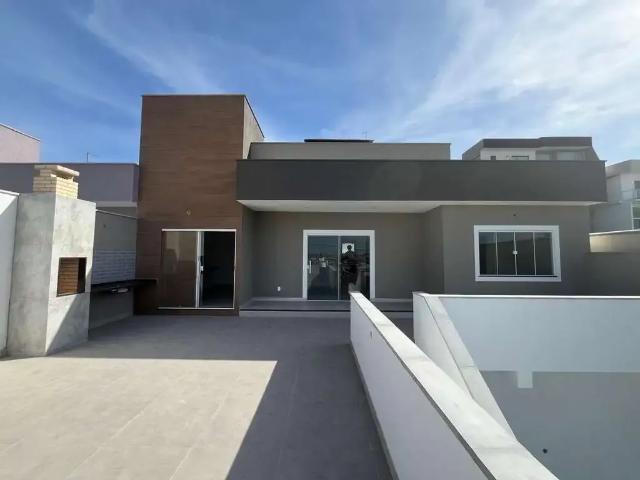 Casa / Sobrado para Venda em Cabo Frio/RJ Peró 3 Quartos