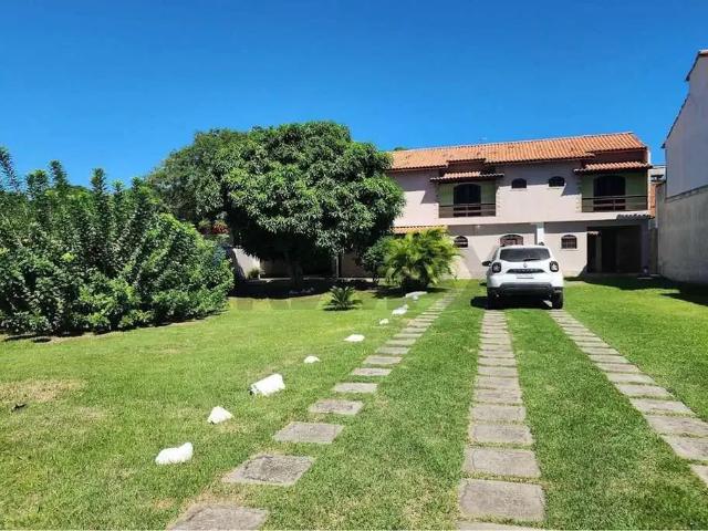 Casa / Sobrado para Venda em Cabo Frio/RJ Peró 6 Quartos