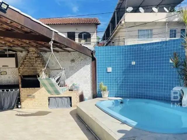 Casa / Sobrado para Venda em Cabo Frio/RJ Portinho 4 Quartos