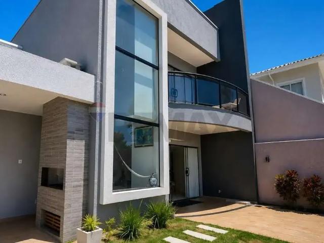 Casa / Sobrado para Venda em Cabo Frio/RJ Portinho 4 Quartos