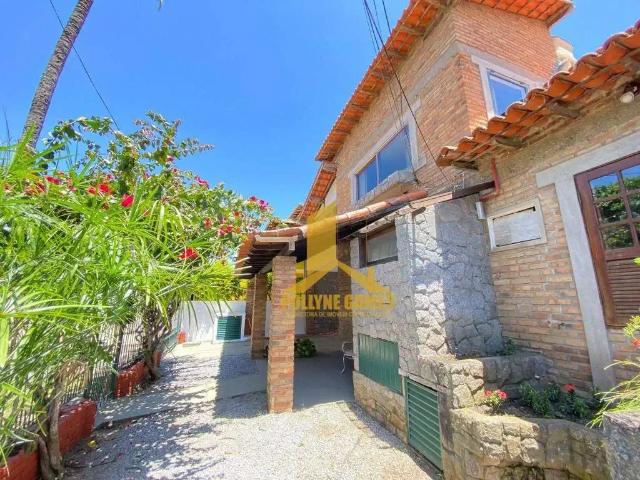 Casa / Sobrado para Venda em Cabo Frio/RJ Portinho 4 Quartos