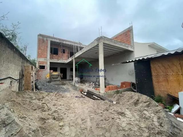 Casa / Sobrado para Venda em Cabo Frio/RJ Portinho 4 Quartos