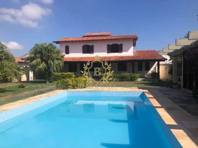 Casa / Sobrado para Venda em Cabo Frio/RJ Portinho 5 Quartos