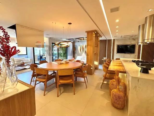 Casa / Sobrado para Venda em Cabo Frio/RJ Portinho 5 Quartos