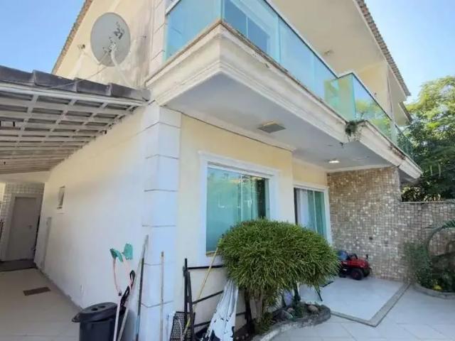 Casa / Sobrado para Venda em Cabo Frio/RJ Portinho 3 Quartos