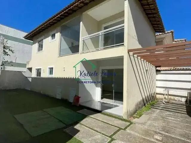 Casa / Sobrado para Venda em Cabo Frio/RJ Portinho 3 Quartos