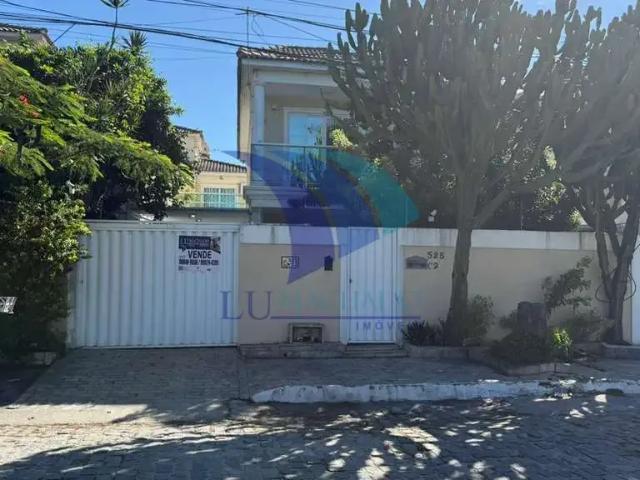 Casa / Sobrado para Venda em Cabo Frio/RJ Portinho 3 Quartos