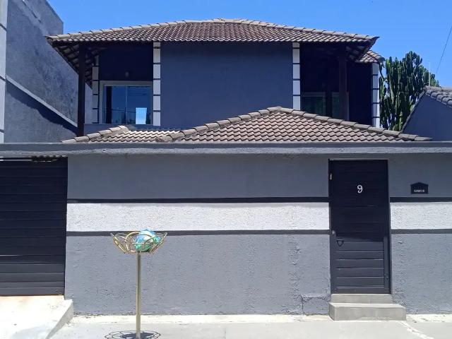Casa / Sobrado para Venda em Cabo Frio/RJ Portinho 3 Quartos
