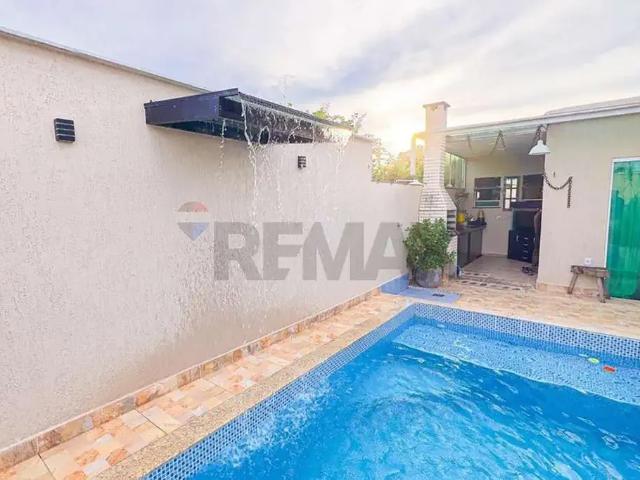 Casa / Sobrado para Venda em Cabo Frio/RJ Reserva do Peró 2 Quartos
